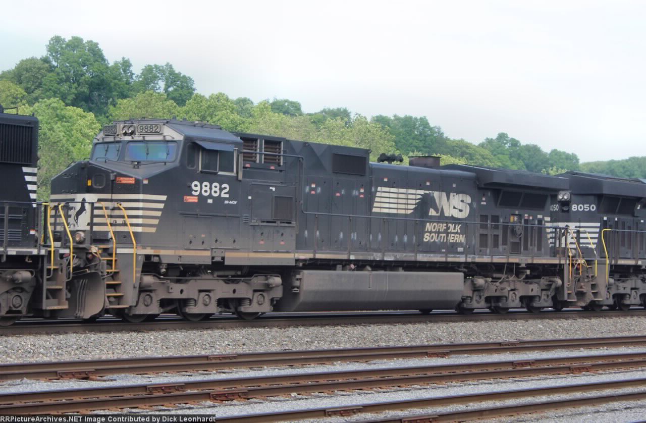NS 9882